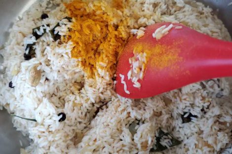 Easy Sri Lankan Yellow Rice - Hungry Lankan