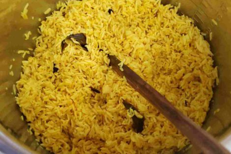 Easy Sri Lankan Yellow Rice - Hungry Lankan
