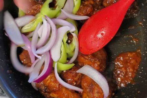 Sri Lankan Devilled Chicken - Hungry Lankan