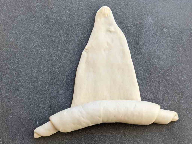 Sri Lankan Kimbula Buns - Hungry Lankan